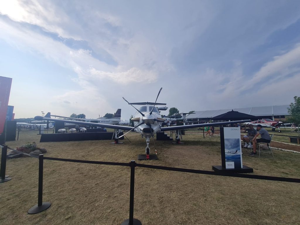 El Beechcraft Denali debuta en la EAA Airventure – AeroMarket